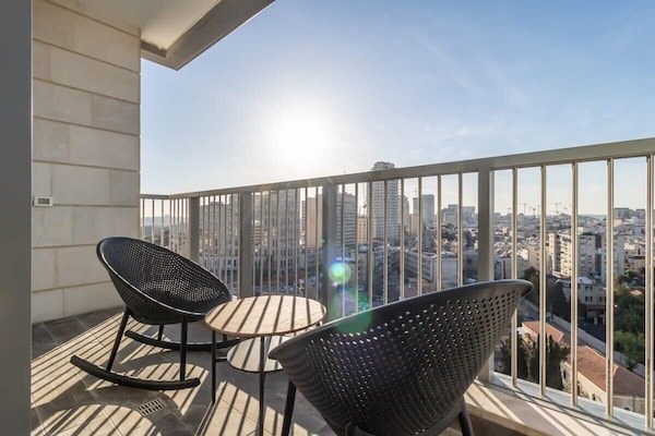 Stylish 2 Bedroom In City Center - Jerusalem