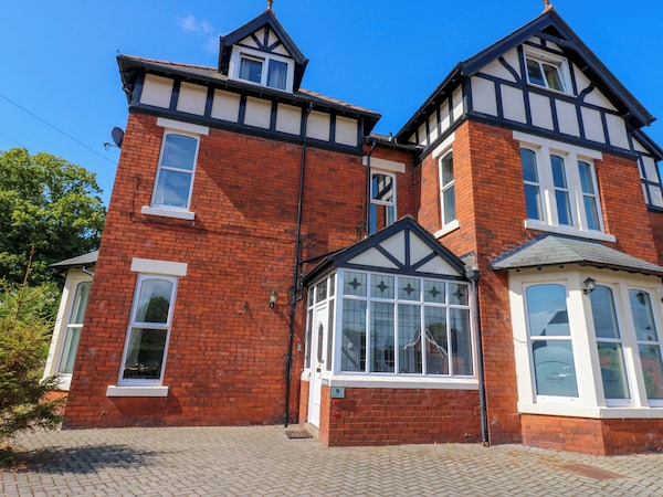 Fern Lee, Pet Friendly, With Hot Tub In Carlisle - Carlisle