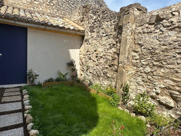 Charmante Maisonnette De Village Avec Jardinet - 6p - Villeneuve-lès-Avignon