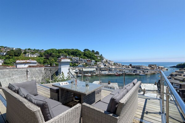 Beautiful House With Exceptional Views. - Looe
