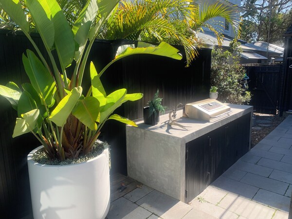 Contemporary Beach House - Narrabeen