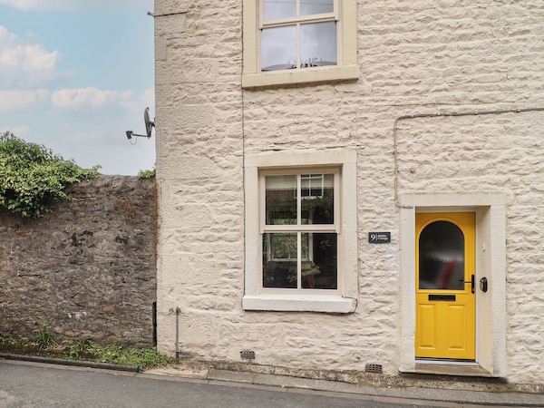 Ribble Cottage, Pet Friendly, Character Holiday Cottage In Settle - Settle