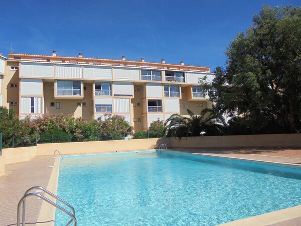 Cozy 1-bedroom Apartment With Pool, 350m From Beach, Sleeps 4 - Argelès-sur-Mer