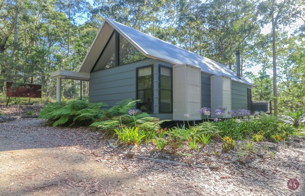 Ultimate Spa Bower With 2 King Bedrooms - The Double King Bedroom, Aka Blue Bower, Has The Same Quality Finishes As The Ultimate Bower, With Addition Of A 2nd Bedroom - Tomakin