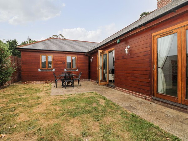 Squirrels Drey, Family Friendly, With Pool In Titchfield Common - Fareham
