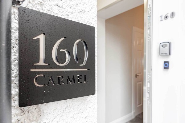 Carmel Residence Superior 160 - Falkirk Stadium