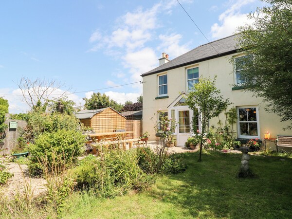 Pentira, Pet Friendly, Country Holiday Cottage In Kuggar - Porthleven
