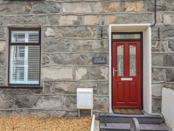 Maes Y Ffynnon, Pet Friendly, Country Holiday Cottage In Nefyn - Morfa Nefyn