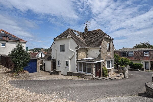 Fawley, Pet Friendly, With A Garden In Lyme Regis - Lyme Regis