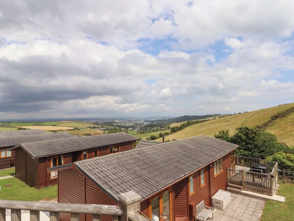 Tamar View Lodge, Pet Friendly, Country Holiday Cottage In Millbrook - Cawsand