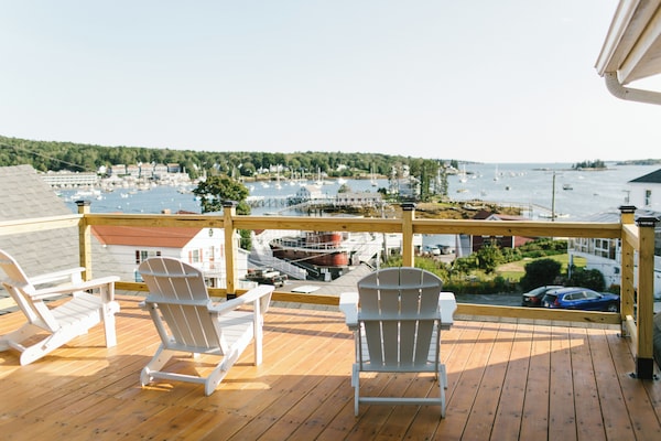 Greenleaf Inn #3 - Gorgeously Renovated King Suite, Large Bath, Balcony, Harbor Views! - Boothbay Harbor, ME