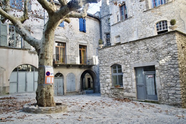 Appartement Sauve Pour Quatre Personnes - Claret
