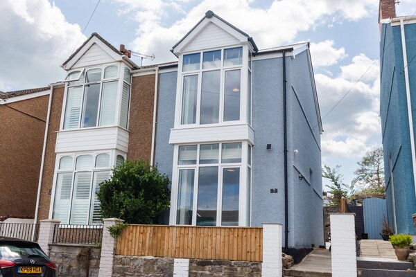 Luxury House In The Heart Of Mumbles Village - The Mumbles