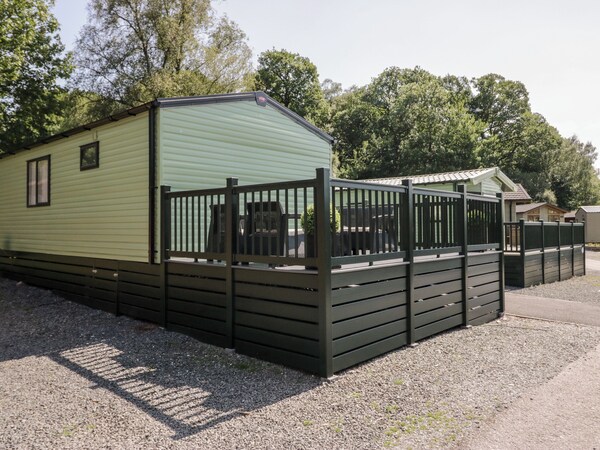 43 Pony Meadow, Pet Friendly, With A Garden In Troutbeck Bridge - Coniston