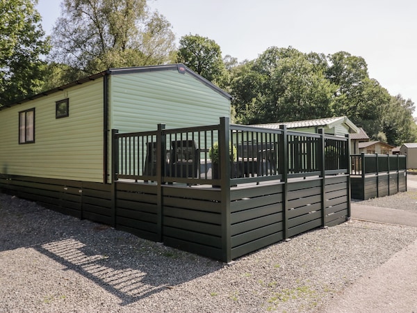 43 Pony Meadow, Pet Friendly, With A Garden In Troutbeck Bridge - Coniston