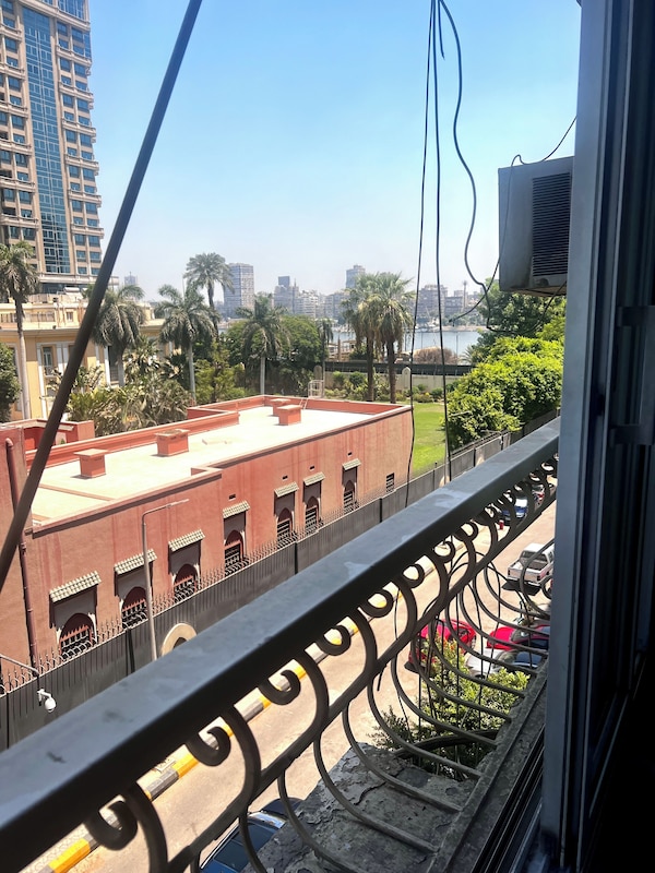 Luxury Appartment Next To Four Seasons - El Cairo