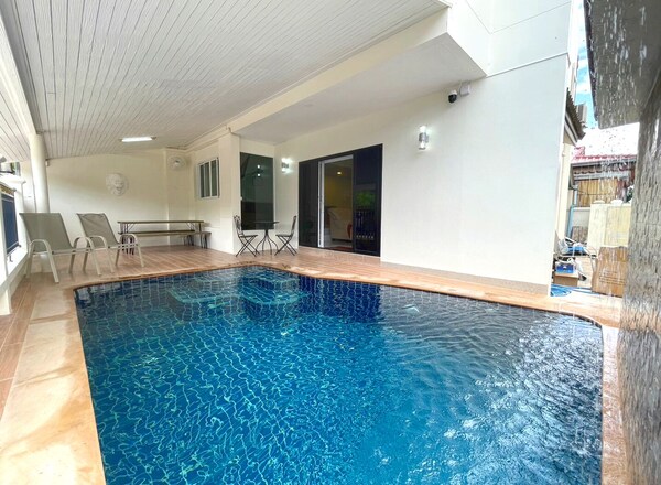 Kouac Villa - Pattaya Holiday House - Walking Street - Pattaya City