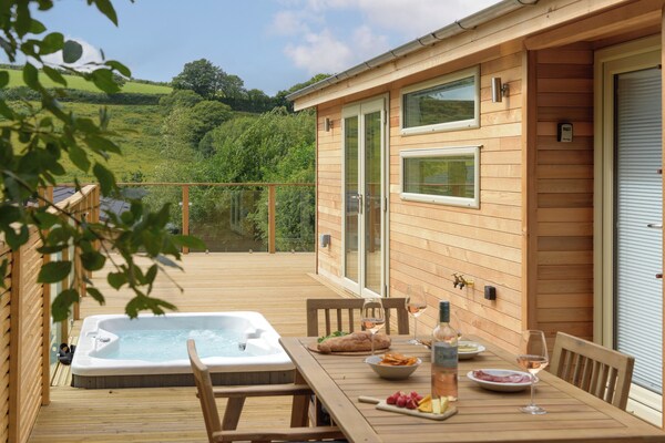 4 Valley View, Character Holiday Cottage, With Hot Tub In Lanreath - Fowey
