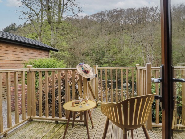 Pod No 28, Pet Friendly, Character Holiday Cottage In Keswick - Glenridding