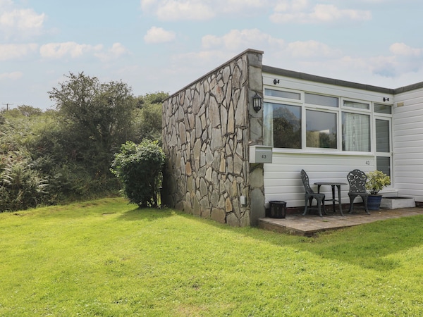 Y Twll Bollt (The Bolt Hole), Pet Friendly In Nolton Haven - Wales