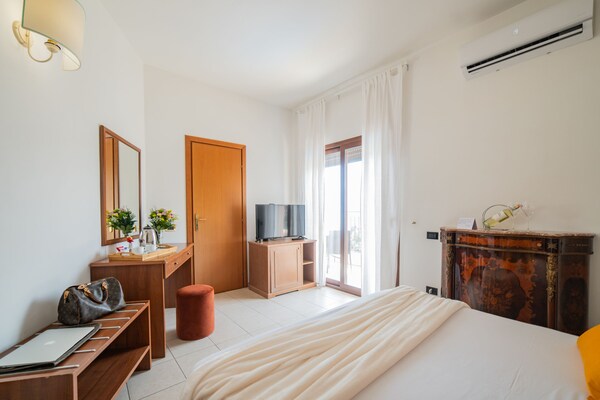 Zweibettzimmer-ensuite Dusche-meerblick-4 - Taormina