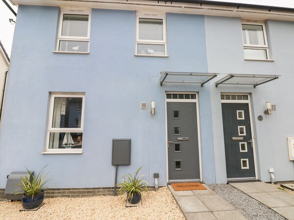 T? Glas, Pet Friendly, Country Holiday Cottage In St Brides Major - Bridgend