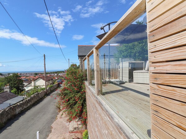 Aster Cottage, Pet Friendly, With A Garden In Dyserth - Prestatyn