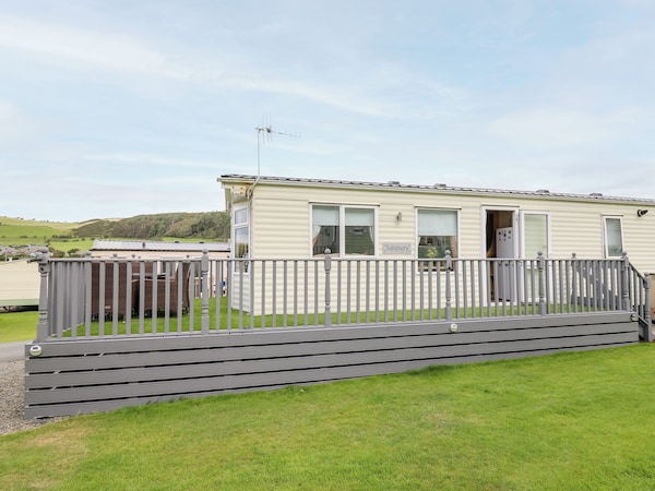 Bryn Vista, Family Friendly, Country Holiday Cottage In Aberystwyth - Aberystwyth