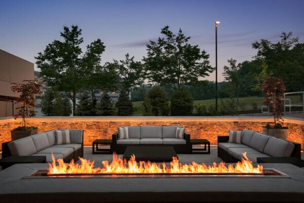 Elegant Comforts In Berkeley Heights! Free Breakfast, Indoor Pool, Pets Allowed! - New Jersey