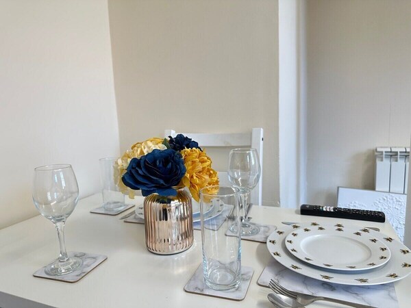 Comfy City Stay In Colchester - Colchester Zoo