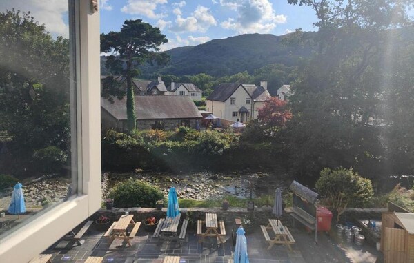 Fflat Aberglaslyn - One Bedroom Apartment - Beddgelert