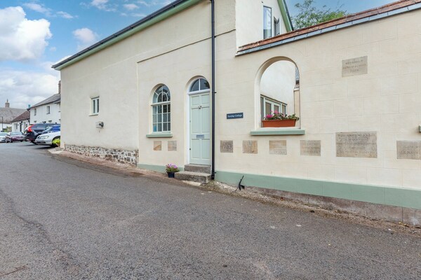 Sunday Cottage, Pet Friendly, With Open Fire In North Tawton - Okehampton