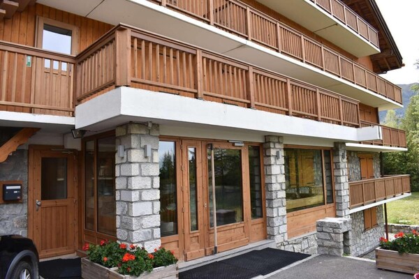 200m From Shops, Floor -1, View Forest, Swimming Pool, Terrace, Ski Locker, 23m², Méribel - Brides-les-Bains