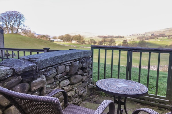 Wether Fell View, Romantic, Character Holiday Cottage In Hawes - Hawes