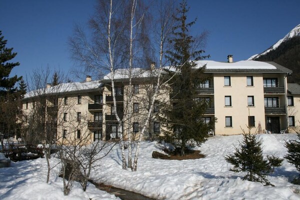 Piscine, Sauna, Hammam, Parking, Télévision, Casier à Ski, 28m², Saint-léger-les-mélèzes - Ancelle